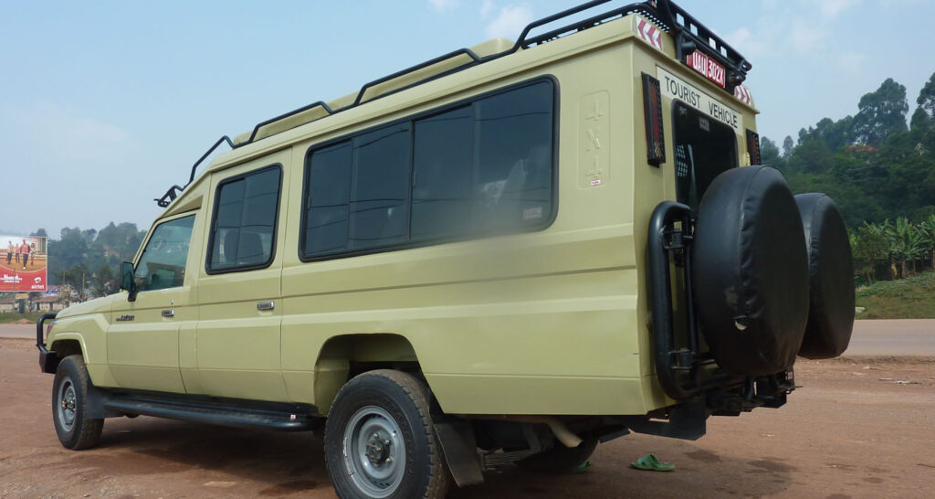 Land Cruiser Extended | Eco Tours Rwanda